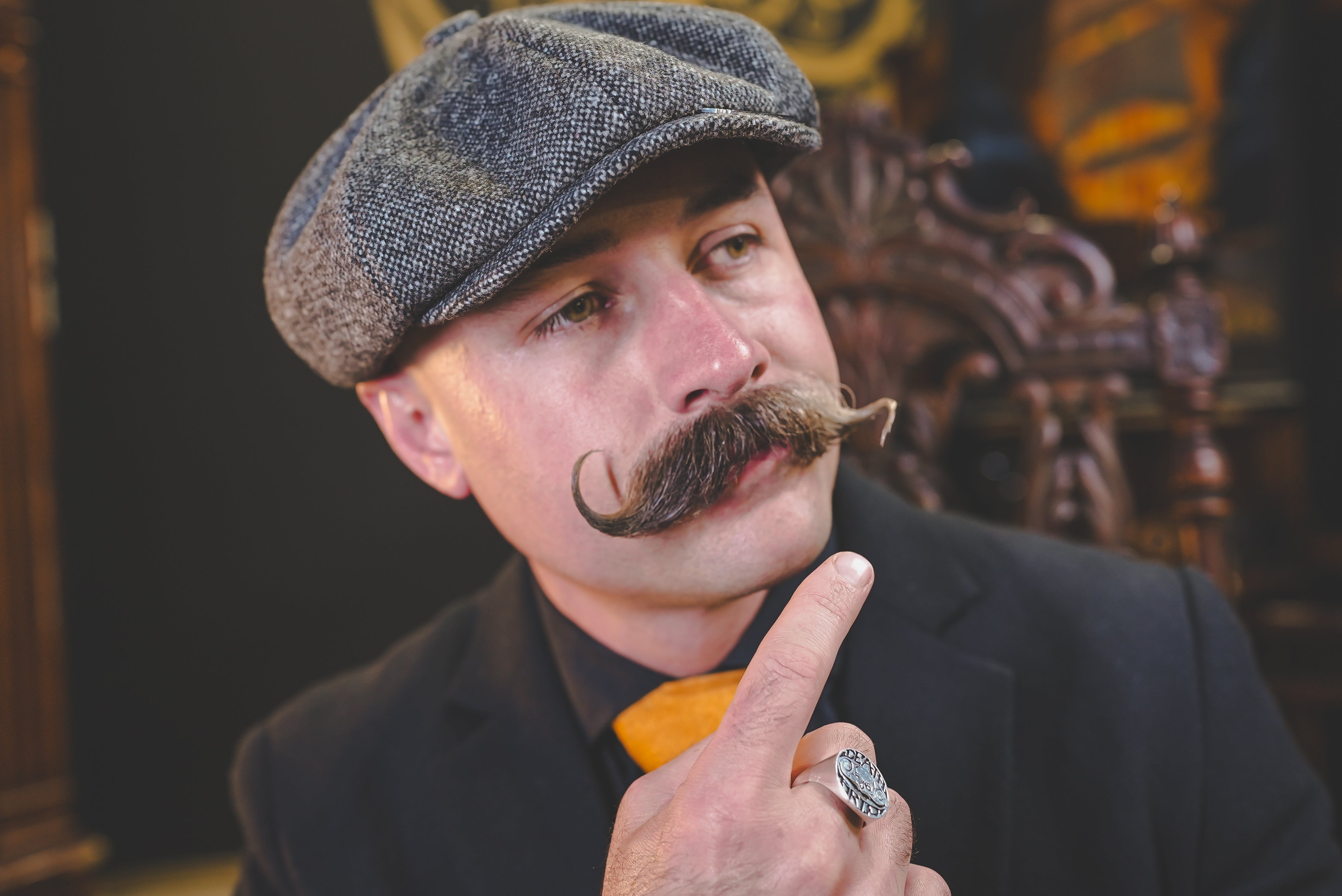 How to prevent a forward leaning mustache – Death-Grip