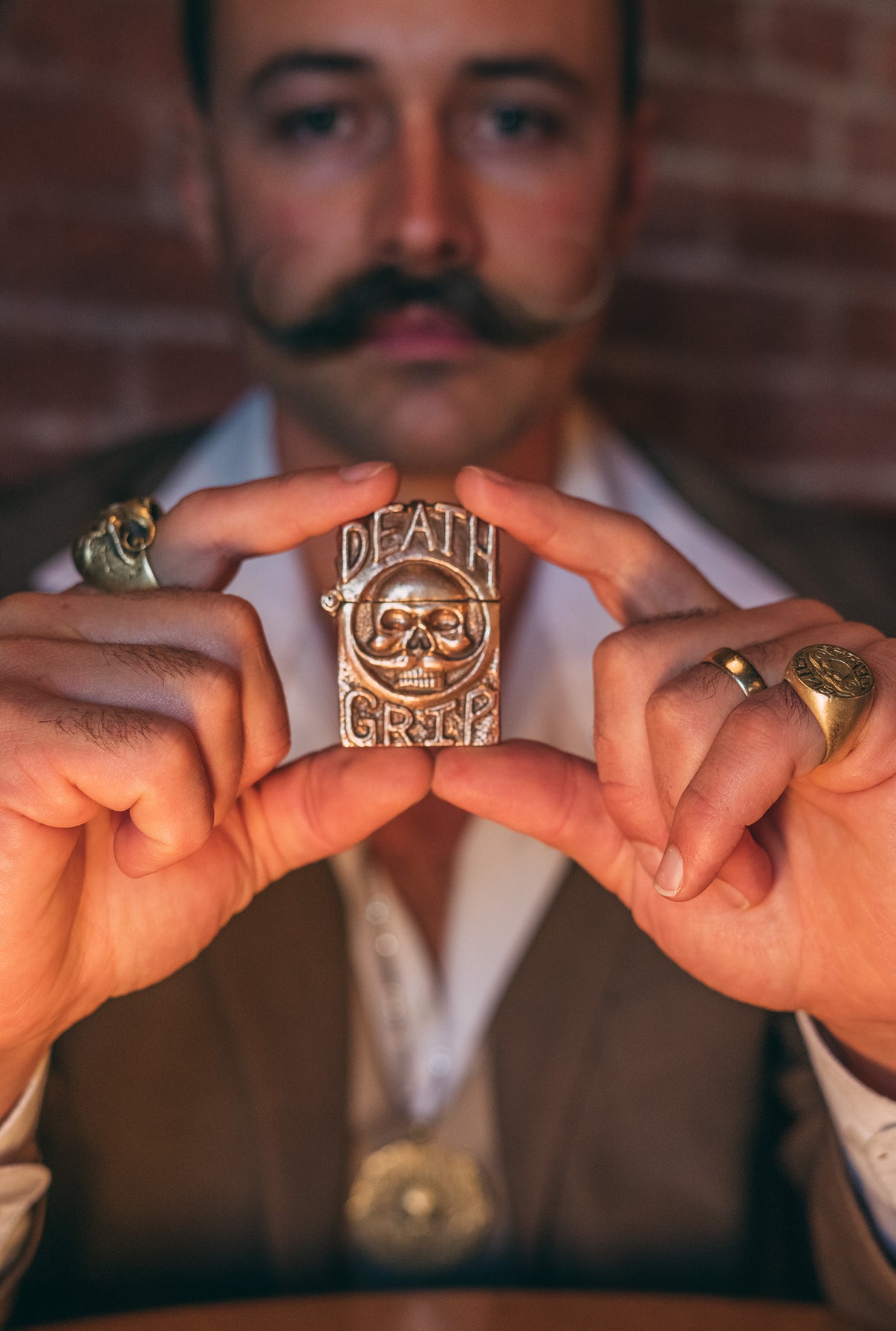 Limited Edition Bronze Skull Death Grip Lighter – Death-Grip